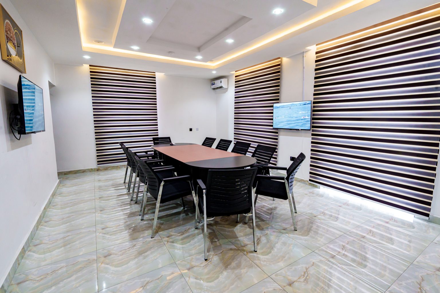 Roston Hotels – Simple Luxury, Redefined